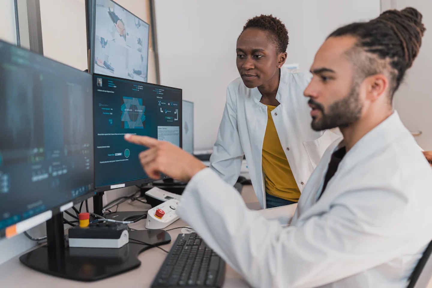 SANTÉ CAPITAL | Healthcare Investors & Investment Managers